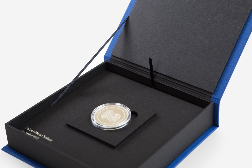 Exclusive display box design